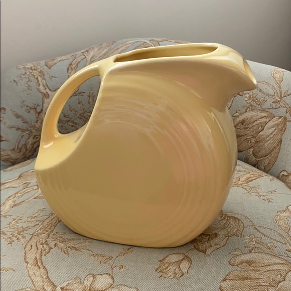 Fiestaware | Accents | Fiestaware Large Yellow Disc Pitcher | Poshmark